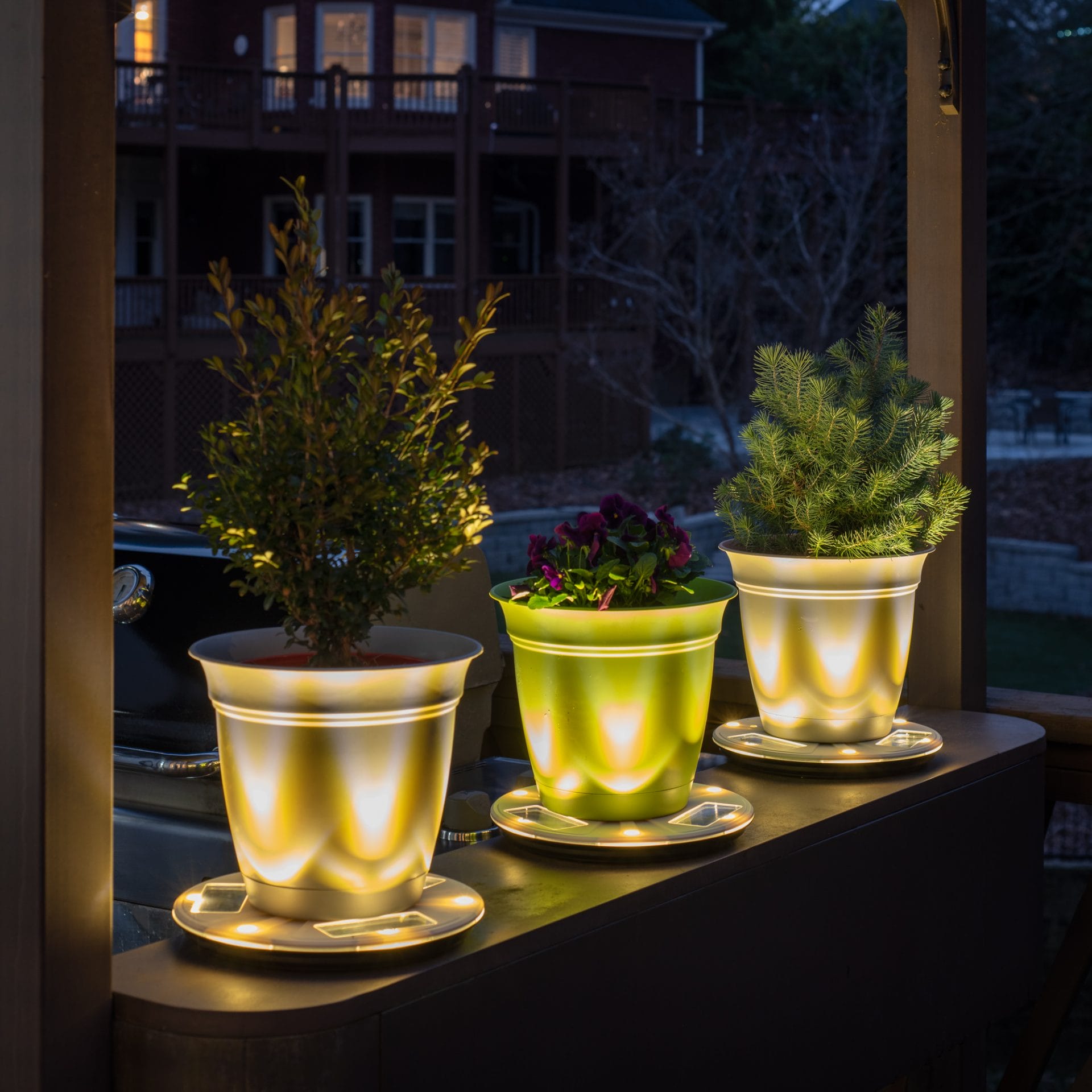 Landscape Path Lights for Outdoor Lighting | Gama Sonic