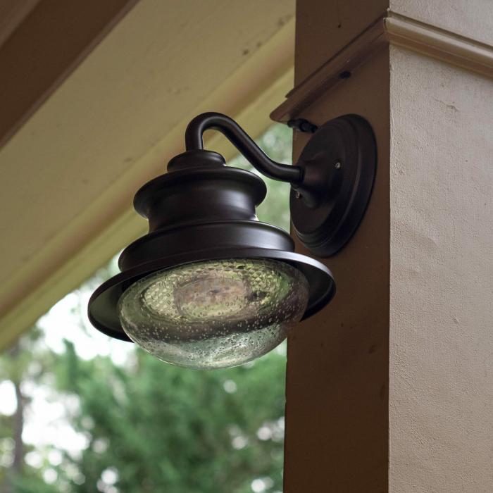 Solar Barn Light - Gamasonic USA