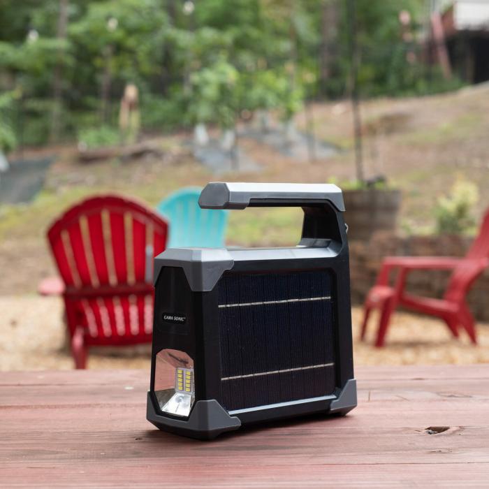 Emergency and Camping Solar Flashlight with USB Charging Port ...