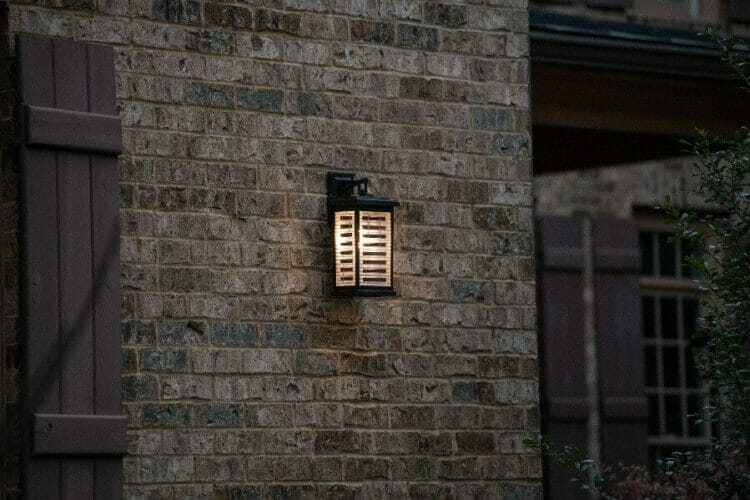 Project of The Month: Traditional Home Gets a Bright Modern Upgrade ...